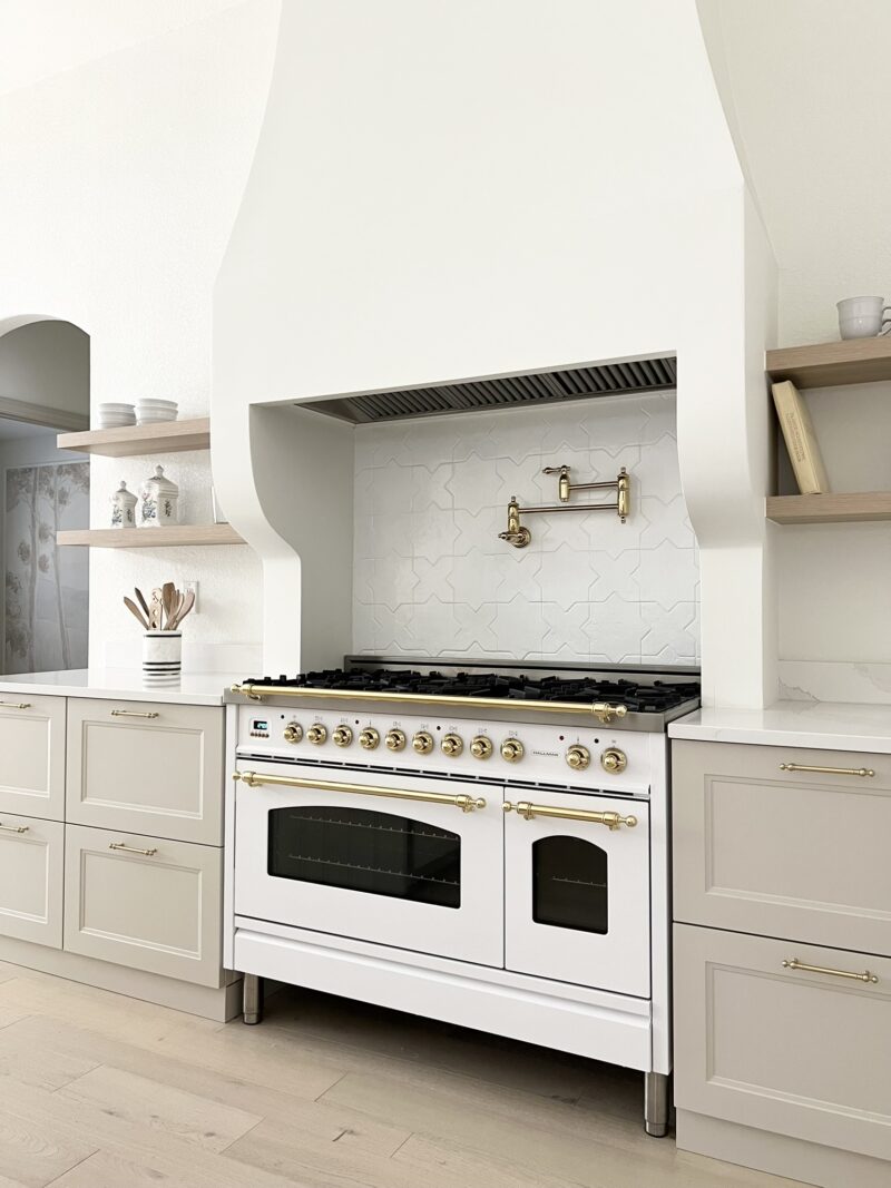 Hallman Range Review: Our Hallman 48 Range in White